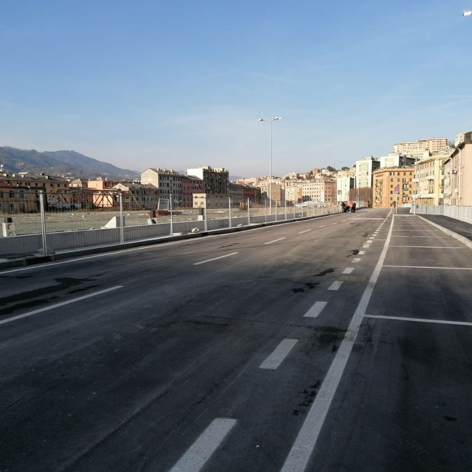 Genova, inaugurata la nuova strada che collega il quartiere del ...