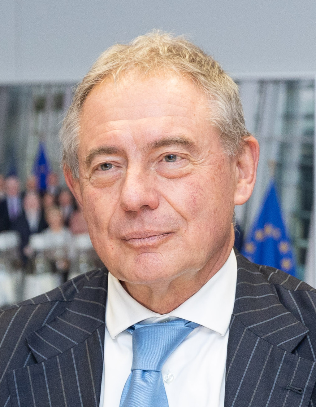 Genova, il Ministro Adolfo Urso in visita all' ex-Ilva - 104 News